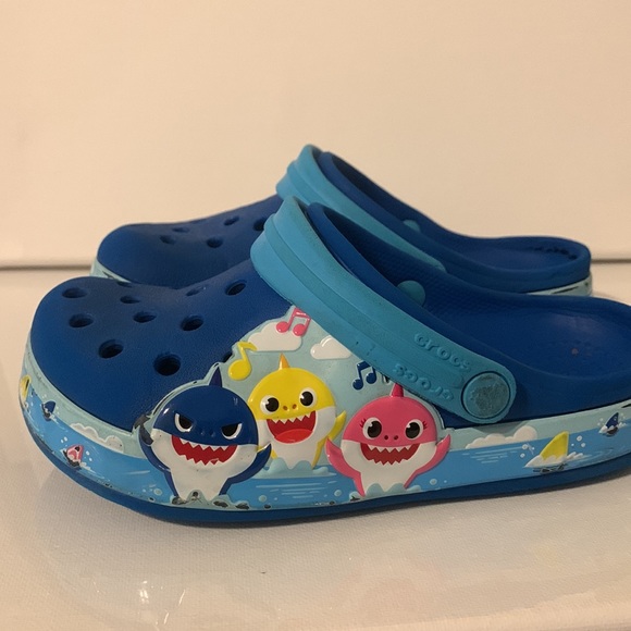 CROCS | Shoes | Kids Original Pinkfong Baby Shark Crocs | Poshmark